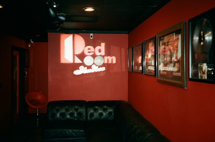 Lounge - Red Room Studios