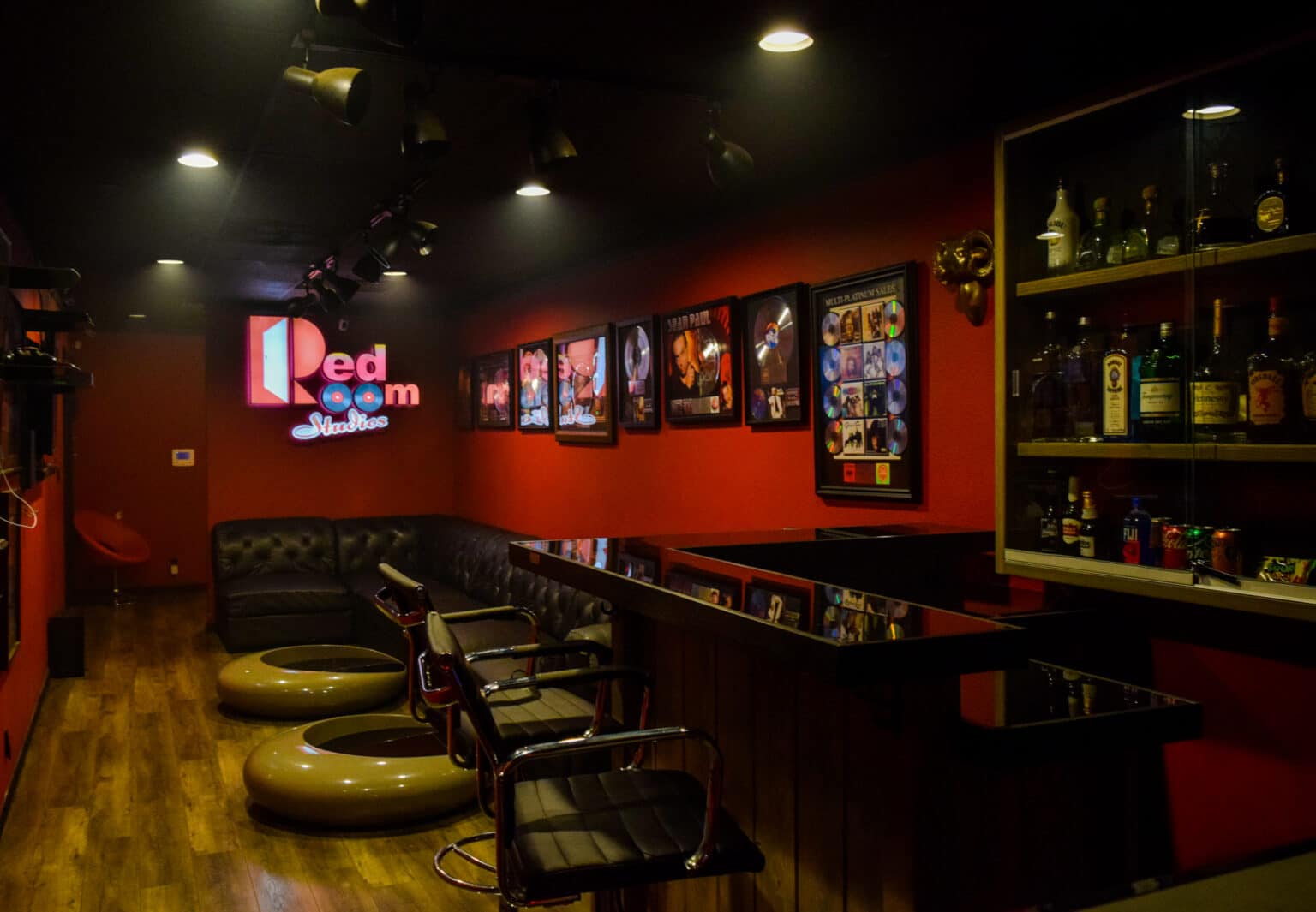 Homepage Studio - Red Room Studios